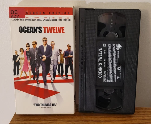 OCEAN'S TWELVE VHS Brad Pitt Catherine Zeta-Jones George Clooney Julia ...