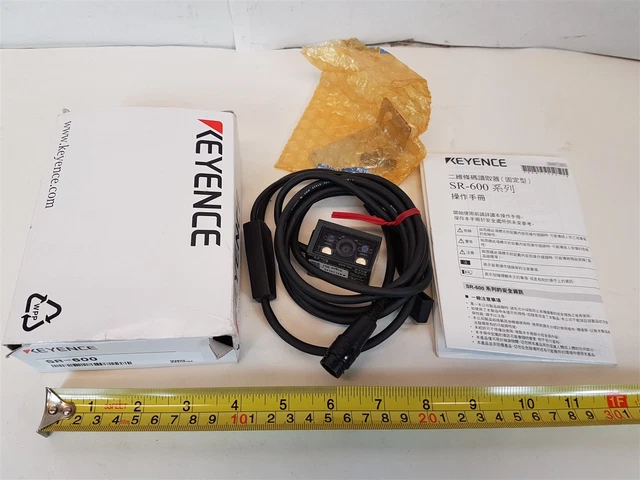 KEYENCE SR-600 ULTRA Small 2D Bar Code Reader, High-resolution Type ...