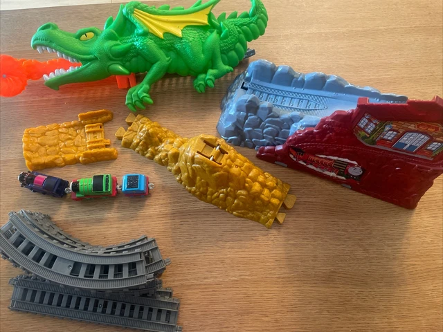 THOMAS AND FRIENDS Trackmaster Dragon Escape Set with Trains £14.99 ...