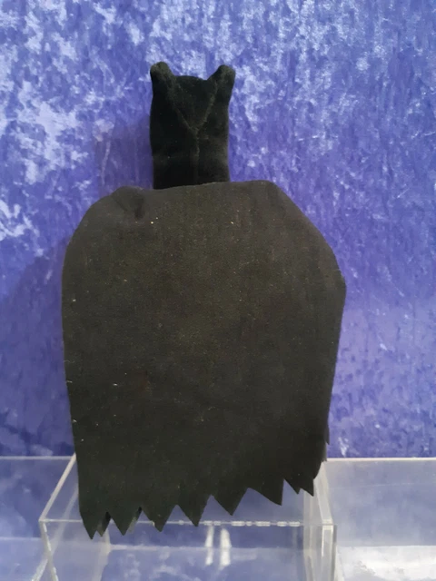 DC COMICS WARNER Bros Store Batman Bean Bag Plush 27cm High New with ... DC COMICS WARNER Bros Store Batman Bean Bag Plush 27cm High New with ...