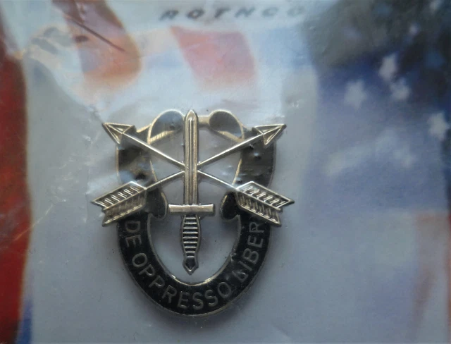 US ARMY SPECIAL Forces distinctive Unit Crest Badge (pair) - NO HELM ...