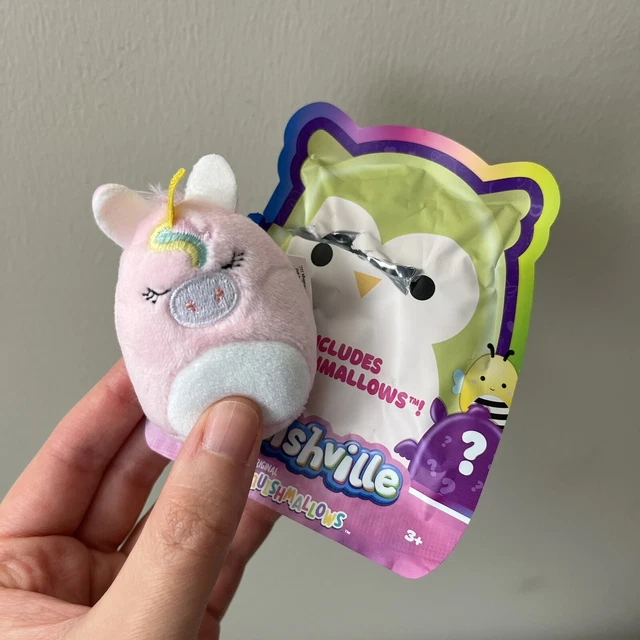 SQUISHMALLOWS SQUISHVILLE MYSTERY Mini Squishmallow Blind Bag - Pink ...