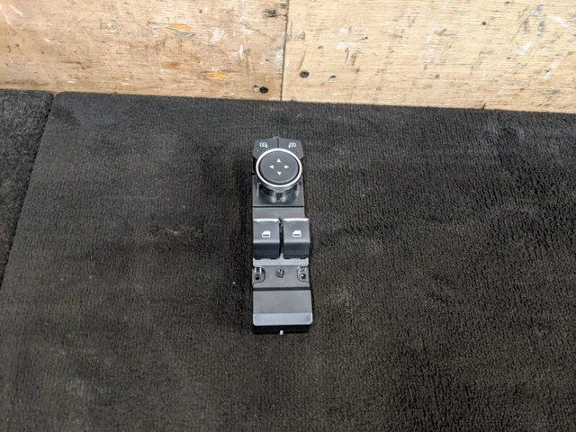 FORD FIESTA ST-LINE Mk8 B479 O/S Driver Side Rh Master Window Switch £ ...