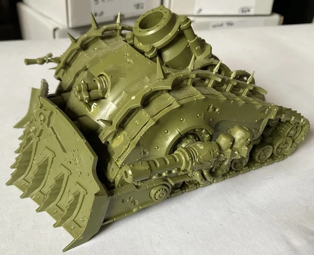 WARHAMMER 40K - Death Guard - Plagueburst Crawler (R19) Exc £28.99 ...