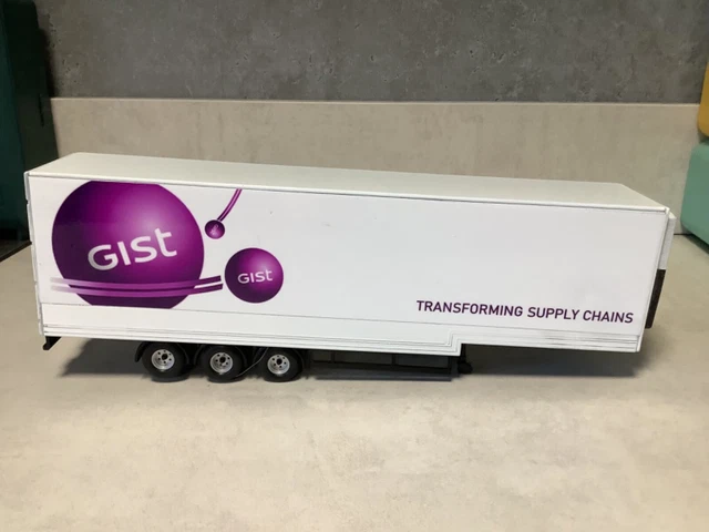 CORGI MODEL TRUCK 1:50 scale - CODE 3 GIST STEPFRAME FRIDGE TRAILER £21 ...