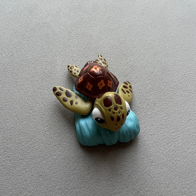 DISNEY PIXAR FINDING Nemo Squirt Turtle Figure Toy Cake Topper £7.99 ...