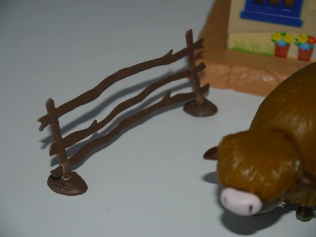 POSTMAN PAT BUNDLE Alf's Barn Alf Thompson Figure Cow Daisy Pig Sheeps ...