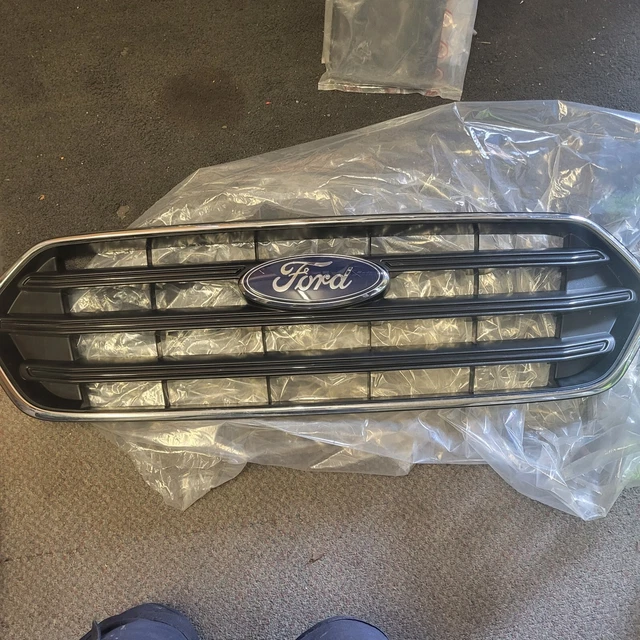 FORD TRANSIT CUSTOM Limited Front Grill 2022 £60.00 - PicClick UK