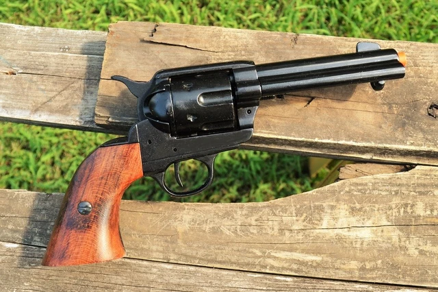 NON-FIRING DENIX REPLICA M1873 Colt Revolver - Gunslinger - Single ...