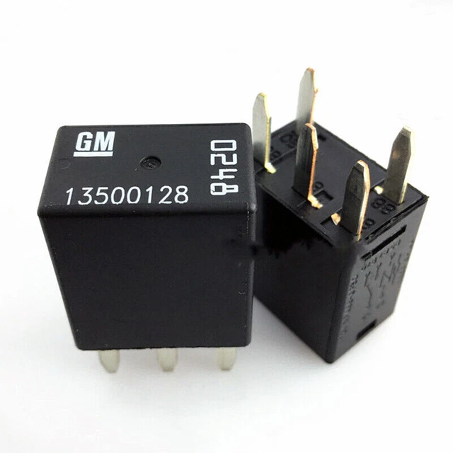 2 PZ GM 13500128 PA66-GF30 12 VDC relè auto 5 pin #W1 EUR 9,99 ...