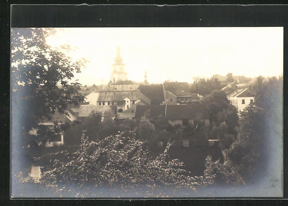FOTO-AK NOVE MESTO na Morave, Blick zur Kirche im Ort EUR 5,00 ...