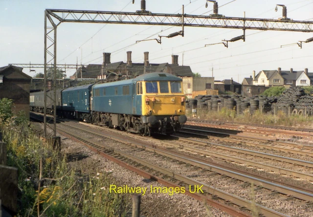 RAILWAY PHOTO - Half Frame At Kenton - 9 c1978 Class 86 / 87 BR Blue £2 ...