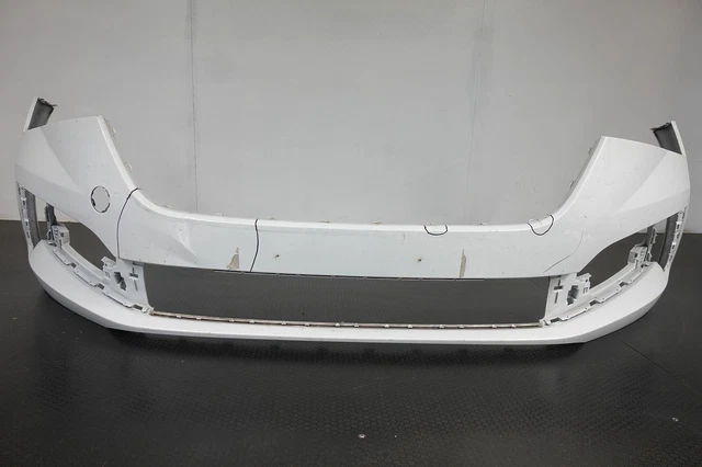 GENUINE SKODA SCALA 2019-onwards Hatchback FRONT BUMPER p/n 657807221 £ ...