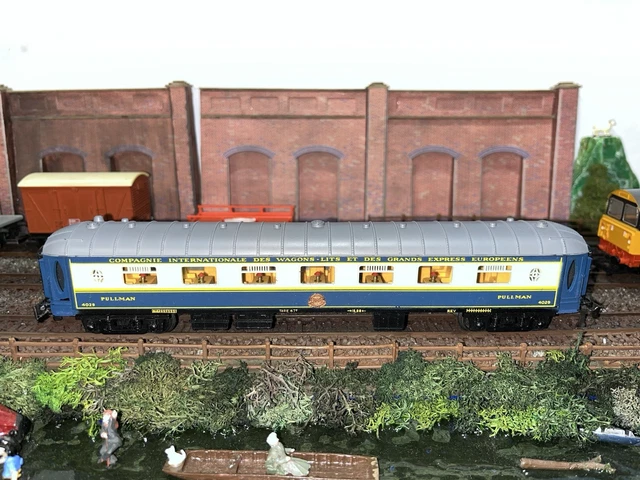 PLAYCRAFT JOUEF HO/OO Gauge Pullman 1st Class Coach #4029 in Good ...