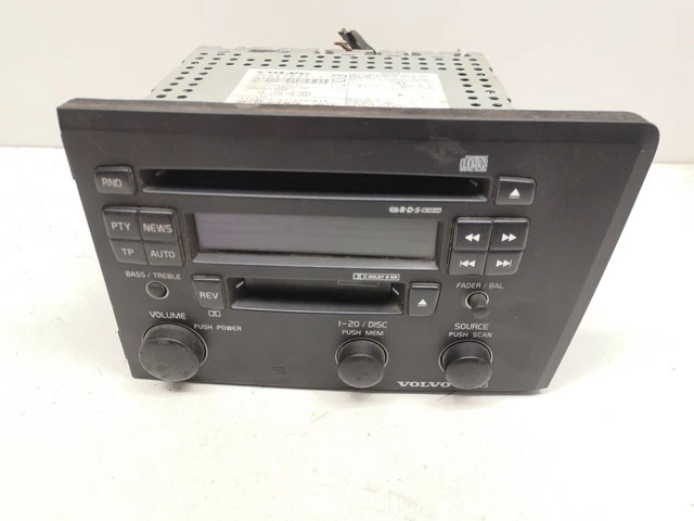 D127 VOLVO XC70 V70 Autoradio Stereo CD 30657637-1 30657637 EUR 85,08 ...