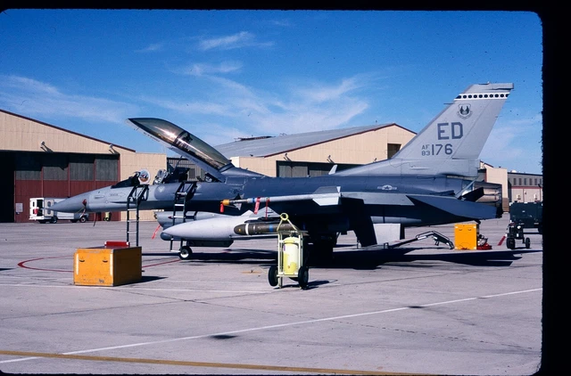 747-08 ORIGINAL K64 AIRCRAFT SLIDE: USAF GD F-16D Fighting Falcon 83 ...