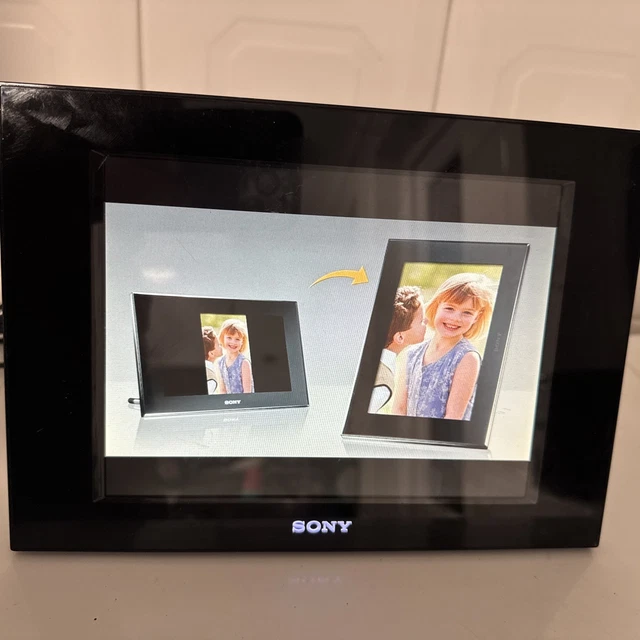 SONY S-FRAME DPF-D80 Digital 8” Photo Frame (Black) 800x480 Pixels 16:9 ...