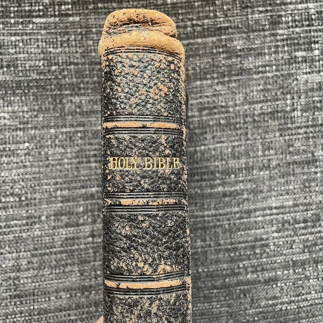 OLD ANTIQUE HOLY BIBLE King James Leather Maps Inscribed 1889 oxford 2a ...