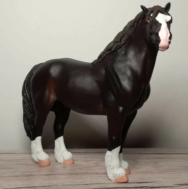 SCHLEICH REPAINTED CUST WIA Gustav ähnlich Breyer EUR 35,00 - PicClick DE