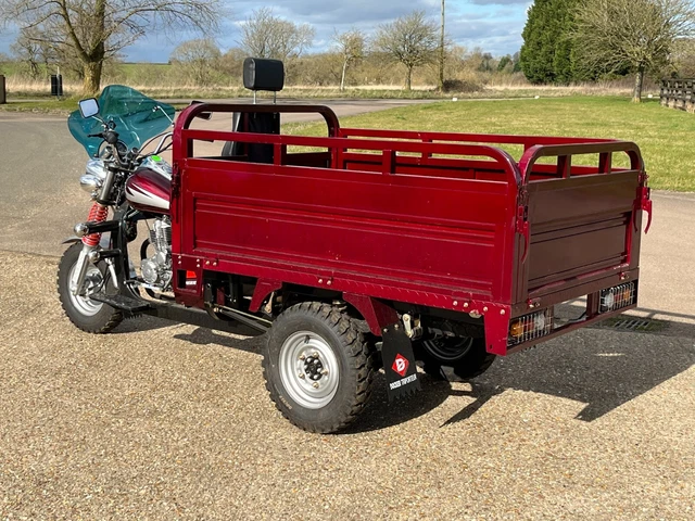 THREE WHEELER TRIKE Docker Triporteur 150cc UK registered reverse gear ...