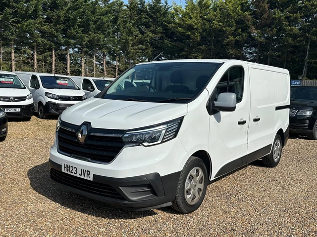 2023 RENAULT TRAFIC 2.0 dCi Blue SL28 Business L1 H1 Euro 6 (s/s) 5dr ...