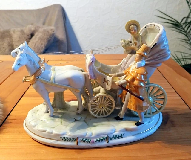 -VINTAGE- PORZELLAN KUTSCHE mit Pferden -Carl Schneider's Erben ...