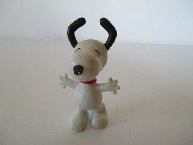 SNOOPY PVC Figurine Figure Peanuts Maia Borges EUR 11,50 - PicClick IT
