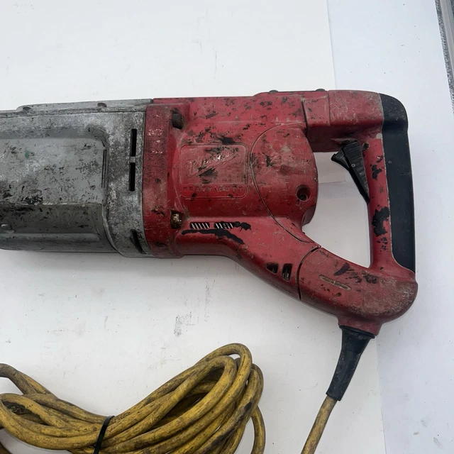 MILWAUKEE BREAKER 110V 900K K900 Heavy Duty Concrete Breaker Demolition ...