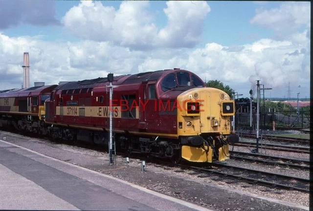 PHOTO (2) Class 37 Loco No 37114 At Newbury Pathfinder Tour3Rd May 2003 ...