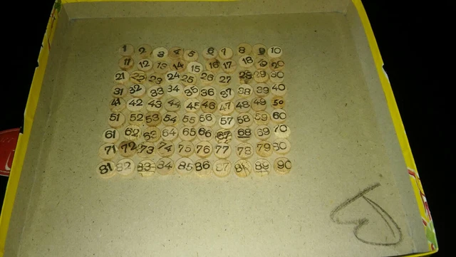 VINTAGE LOTTO HOUSEY Housey Game by Berwick Games. For 2 to 24 players ...