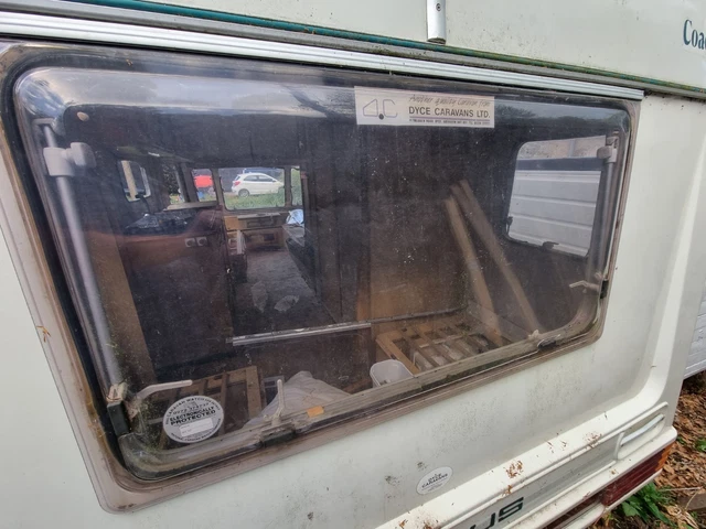 CARAVAN WINDOW REPLACEMENT Window For Caravan Motorhome Latches And ...