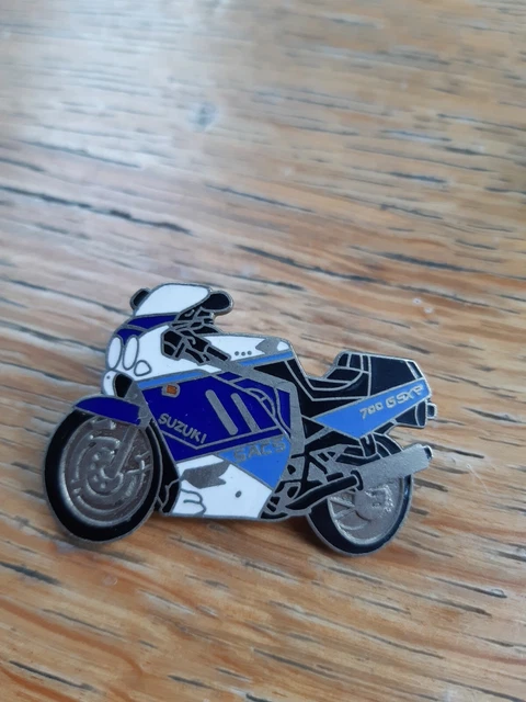 PIN'S PINS MOTO Suzuki sacs 700 gsxp EUR 5,00 - PicClick FR