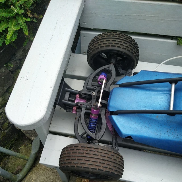 YAMA 1/5 26CC rc Buggy engine runs well this is a restoration project ...