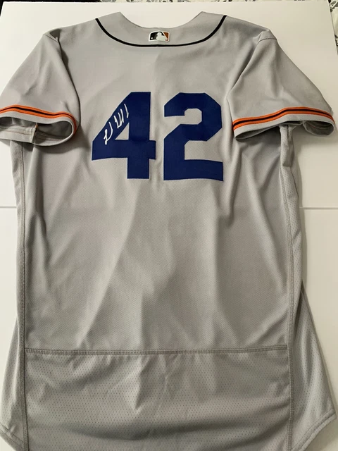 LAMONTE WADE JR Sf Giants Game Used 2023 Jackie Robinson Day Jersey ...