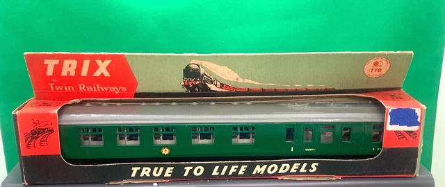 TRIX TTR OO 1922 BR MK1 COMPOSITE BRAKE END COACH BRc GREEN S2301 ...