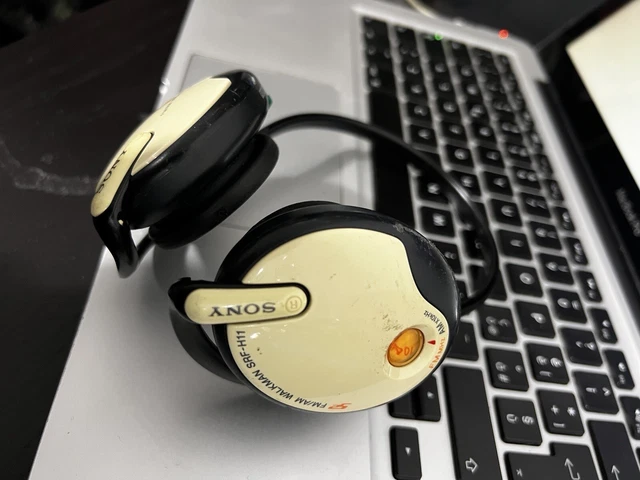 SONY S2 FM/AM Walkman SRF-H11 with Mega Bass SPORTS - EARCLIP ...