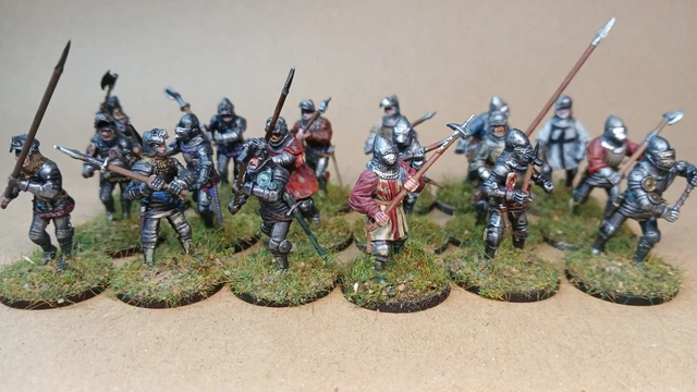 28MM AGINCOURT FOOT KNIGHTS, 18 figures professionally painted, Perry £ ...