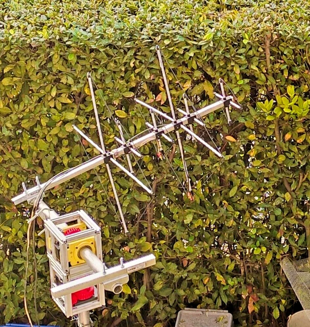 CUBICAL QUAD ANTENNA 2El Vhf +4 El. Uhf Dual Band Pronta All'uso EUR 86,00 - PicClick IT