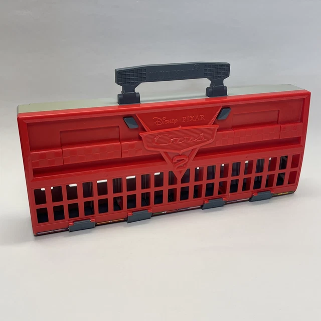 COFFRET LANCEUR CARS 2 World Grand Prix Valise de Rangement Mattel ...