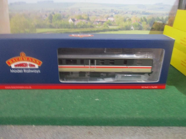 BACHMANN BR MK2F Bso Brake 2Nd Open Br Intercity. Cat No.39-701 £35.00 ...