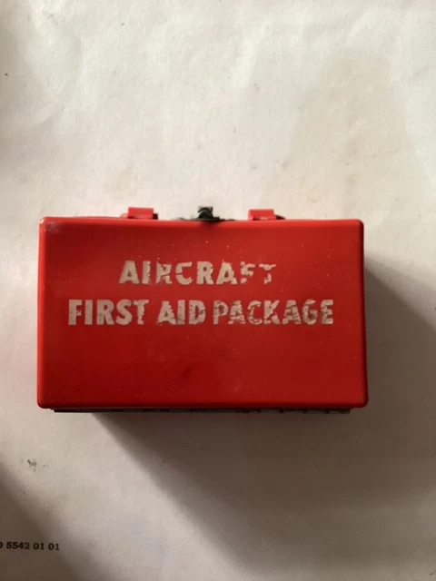 TRES RARE US Ww2 Aircraft First Aid Package - Medical Department EUR 50 ...