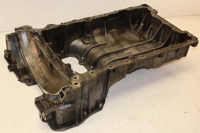 MERCEDES W204 C-CLASS 320CDI OM642 oil pan top top r6420140702 £63.43 ...