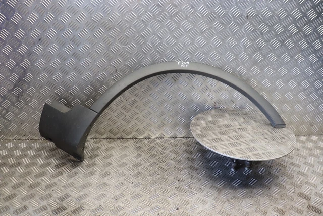 FORD KUGA MK1 Osf Front Wheel Arch Trim (On Body) 2008-2012 Yd09 £36.00 - PicClick UK