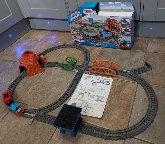 THOMAS & FRIENDS Trackmaster Busy Quarry Set With Thomas CCP27 Fisher ...