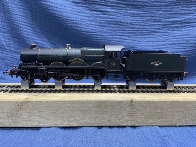 CASTLE CLASS STEAM Locomotive “Cadbury Class” DC controlled. £30.00 ...