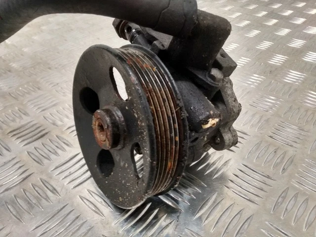 HYUNDAI TUCSON JM 571002E200 Pompe de Direction Assistée 2.00 Diesel ...