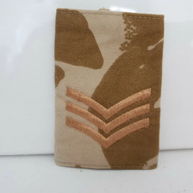 BRITISH ARMY SERGEANT Rank shoulder slide desert cammo single EUR 10,34 ...