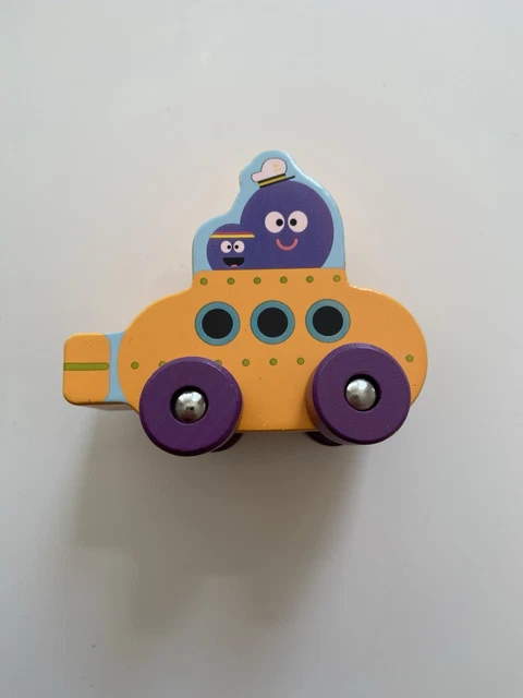 CBEEBIES HEY DUGGEE Chunky Wooden Push Along Vehicle Car £0.99 ...