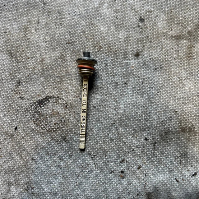 FLYMO QS 40S Petrol Mower. Dipstick Oil Fill Cap £11.12 - PicClick UK