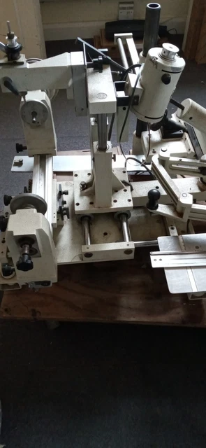 GRAVOGRAPH TC2 MANUAL Engraving Machine with instruction booklet £400. ...